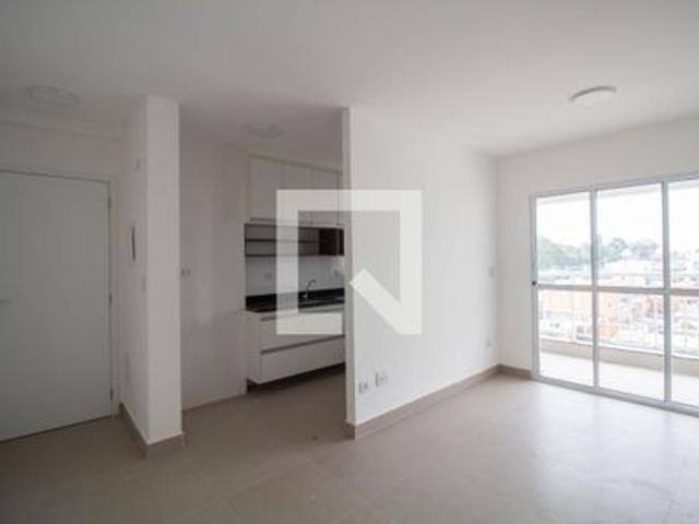 Apartamento para alugar com 70m², 2 quartos e 1 vaga