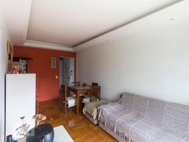 Apartamento para alugar com 70m², 2 quartos e 1 vaga