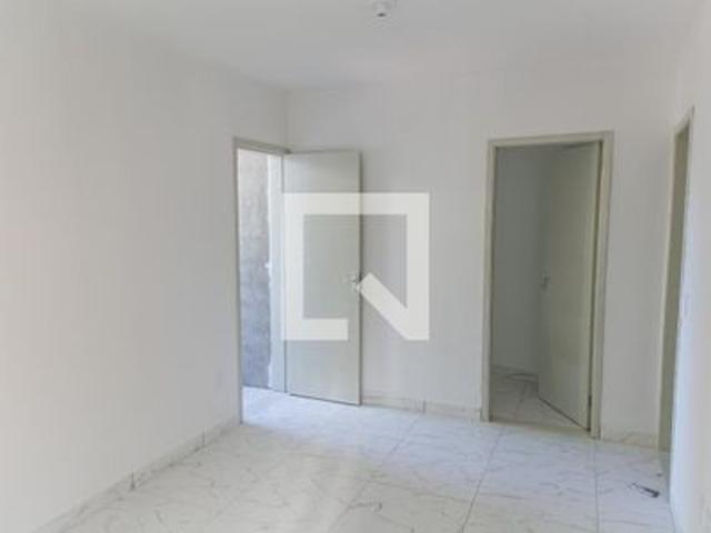 Apartamento para alugar com 70m², 2 quartos e 1 vaga