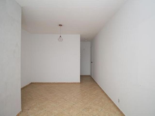 Apartamento para alugar com 70m², 2 quartos e 1 vaga