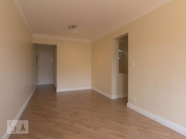 Apartamento para alugar com 70m², 2 quartos e 1 vaga