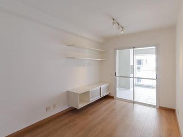 Apartamento para alugar com 70m², 2 quartos e 1 vaga