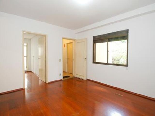 Apartamento para alugar com 70m², 2 quartos e 1 vaga