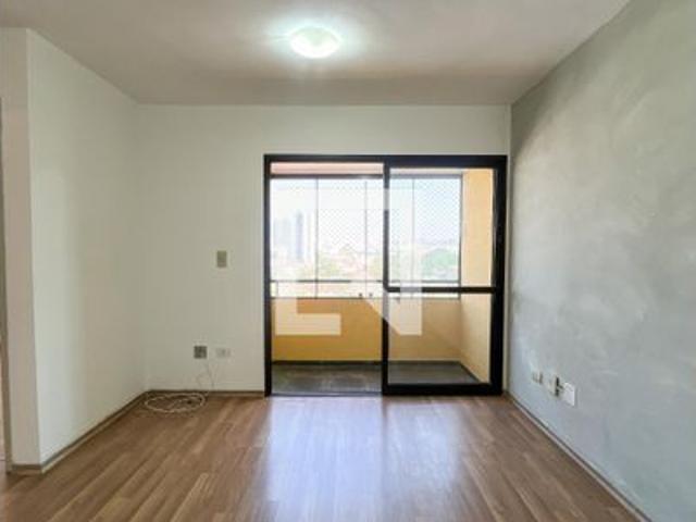 Apartamento para alugar com 70m², 2 quartos e 1 vaga