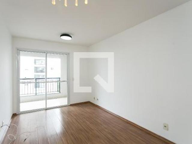 Apartamento para alugar com 70m², 3 quartos e 1 vaga
