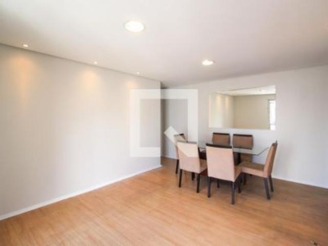Apartamento para alugar com 70m², 3 quartos e 1 vaga