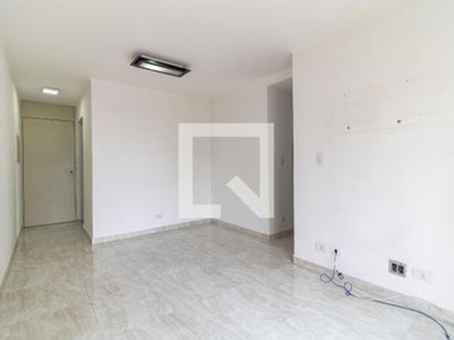 Apartamento para alugar com 70m², 3 quartos e 1 vaga
