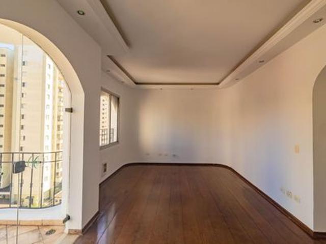 Apartamento para alugar com 70m², 3 quartos e 1 vaga