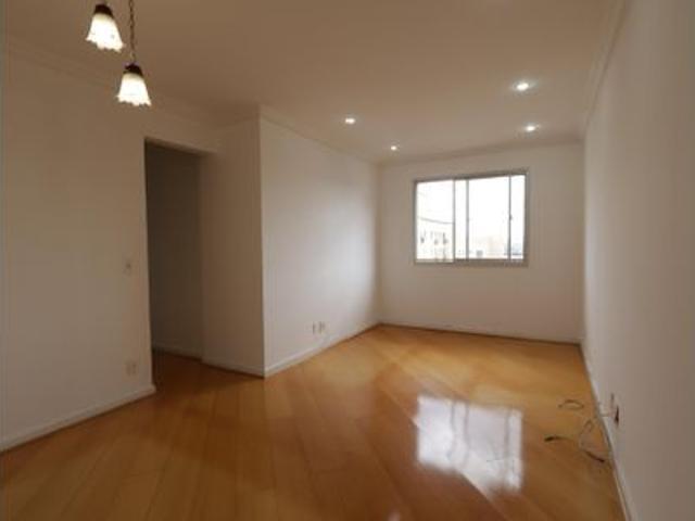 Apartamento para alugar com 70m², 3 quartos e 2 vagas