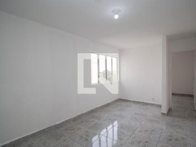 Apartamento para alugar com 72m², 2 quartos e 1 vaga