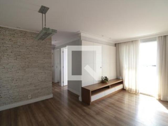 Apartamento para alugar com 72m², 3 quartos e 1 vaga