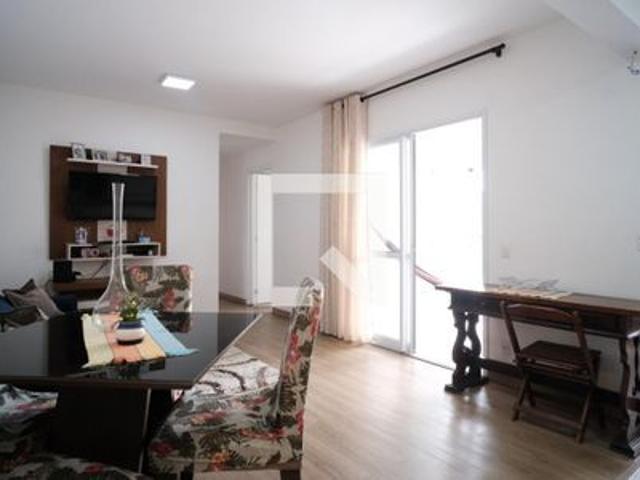 Apartamento para alugar com 73m², 3 quartos e 1 vaga