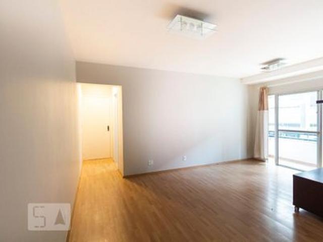 Apartamento para alugar com 73m², 3 quartos e 1 vaga