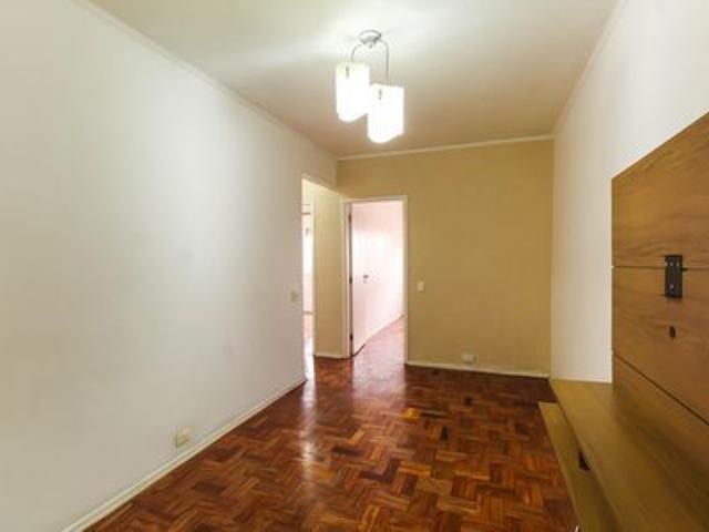 Apartamento para alugar com 74m², 2 quartos e sem vaga