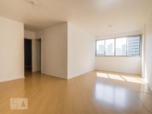 Apartamento para alugar com 75m², 2 quartos e sem vaga