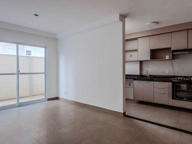 Apartamento para alugar com 75m², 2 quartos e sem vaga
