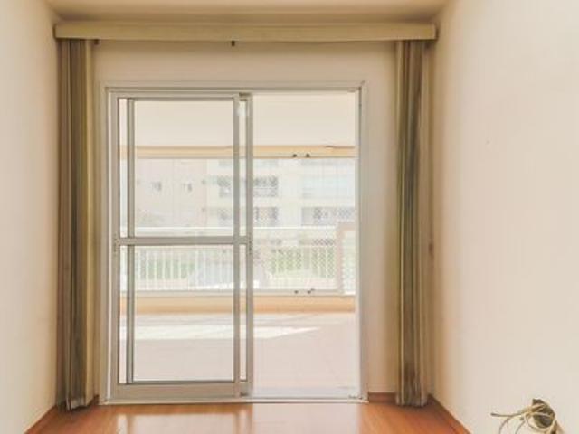 Apartamento para alugar com 75m², 2 quartos e 1 vaga