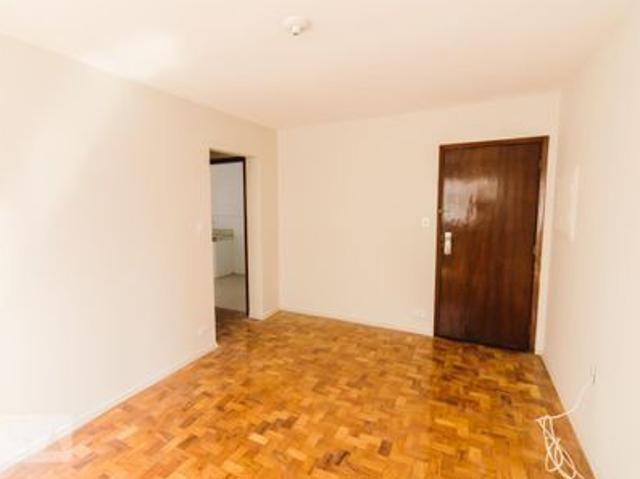 Apartamento para alugar com 75m², 2 quartos e 1 vaga
