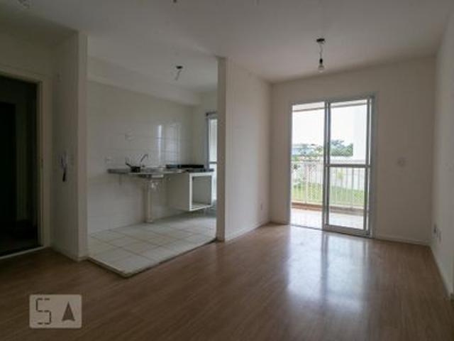 Apartamento para alugar com 75m², 3 quartos e 1 vaga