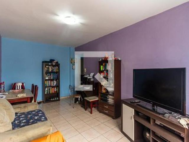 Apartamento para alugar com 76m², 1 quarto e sem vaga