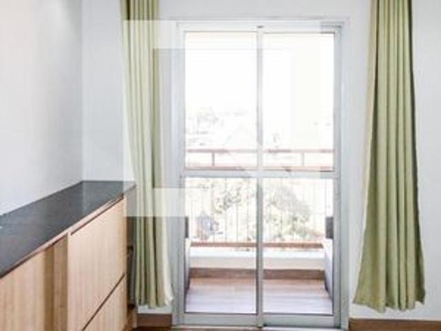 Apartamento para alugar com 76m², 2 quartos e 1 vaga