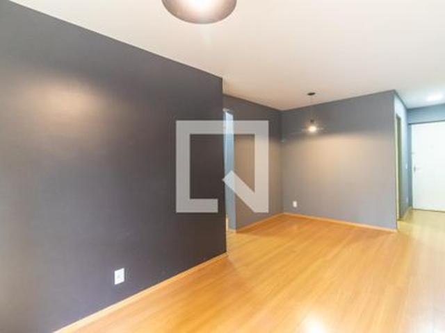 Apartamento para alugar com 77m², 2 quartos e 1 vaga