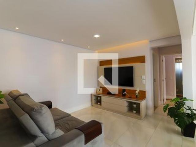 Apartamento para alugar com 77m², 2 quartos e 2 vagas