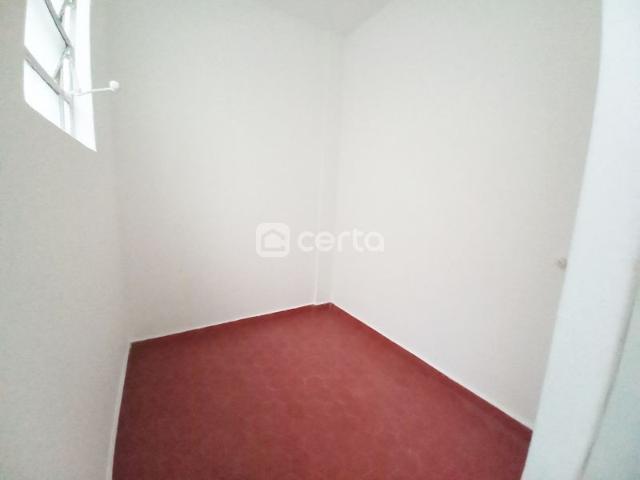 Apartamento para alugar com 77m², 2 quartos, Floresta, Porto Alegre