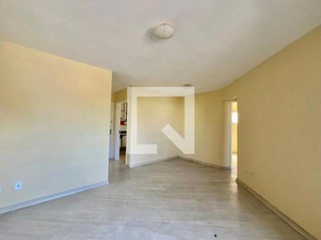Apartamento para alugar com 77m², 3 quartos e 2 vagas