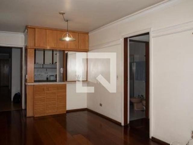 Apartamento para alugar com 78m², 3 quartos e 1 vaga