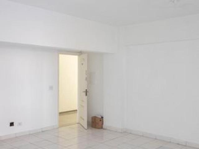 Apartamento para alugar com 79m², 1 quarto e sem vaga