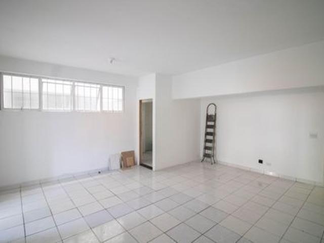 Apartamento para alugar com 79m², 1 quarto e sem vaga