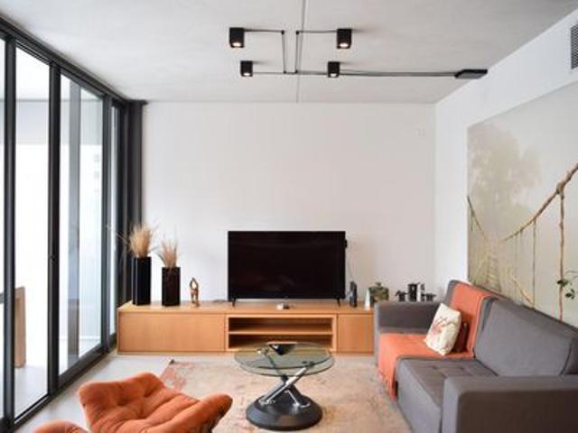 Apartamento para alugar com 79m², 2 quartos e 1 vaga