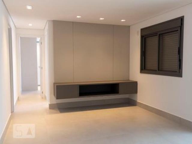 Apartamento para alugar com 79m², 2 quartos e 2 vagas