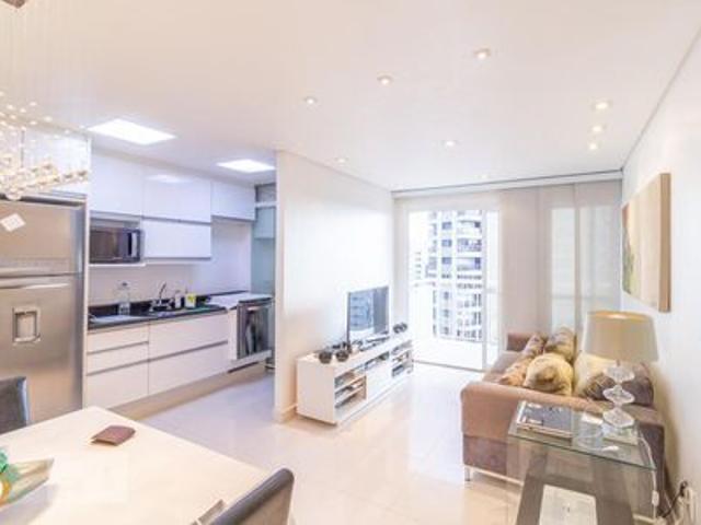 Apartamento para alugar com 80m², 2 quartos e 2 vagas