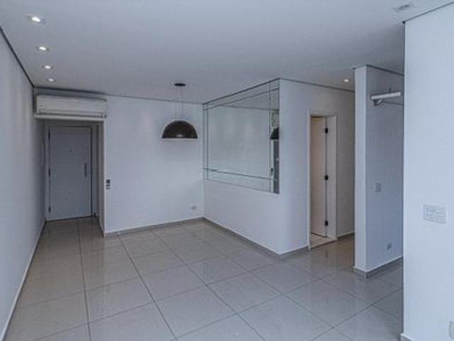 Apartamento para alugar com 80m², 3 quartos e 1 vaga