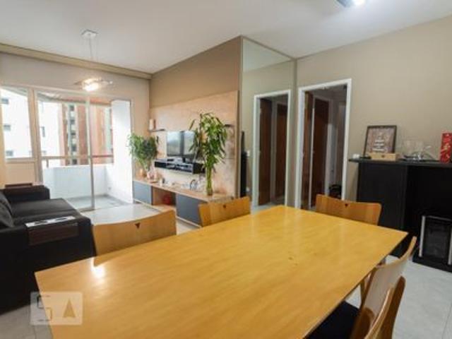 Apartamento para alugar com 80m², 3 quartos e 2 vagas