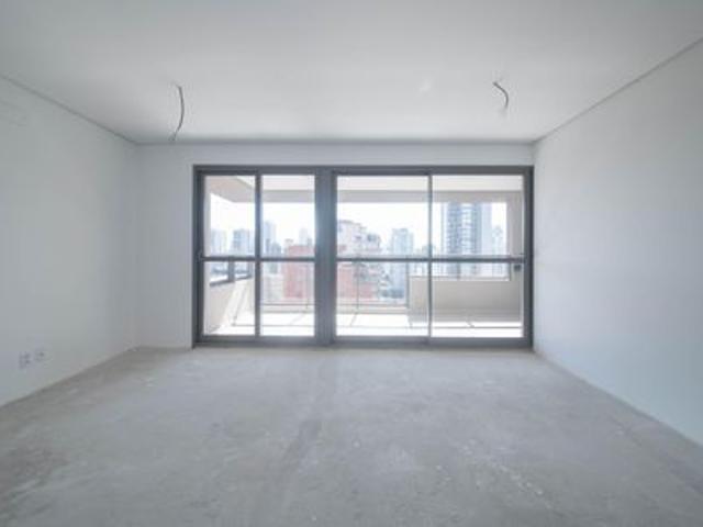 Apartamento para alugar com 81m², 2 quartos e 1 vaga