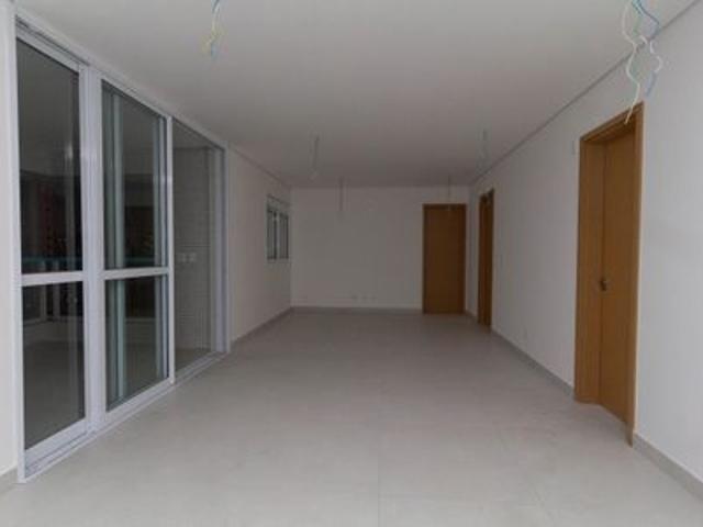 Apartamento para alugar com 81m², 2 quartos e 2 vagas