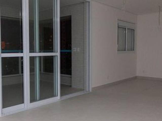 Apartamento para alugar com 81m², 2 quartos e 2 vagas
