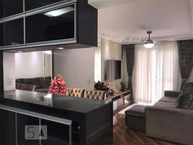 Apartamento para alugar com 81m², 3 quartos e 1 vaga