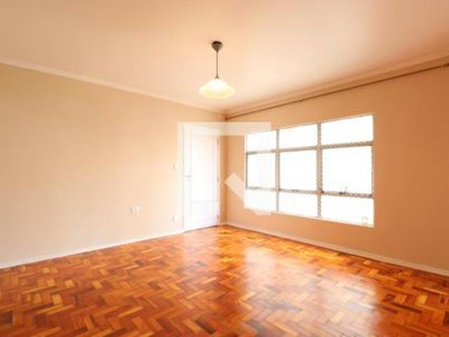 Apartamento para alugar com 82m², 3 quartos e 1 vaga