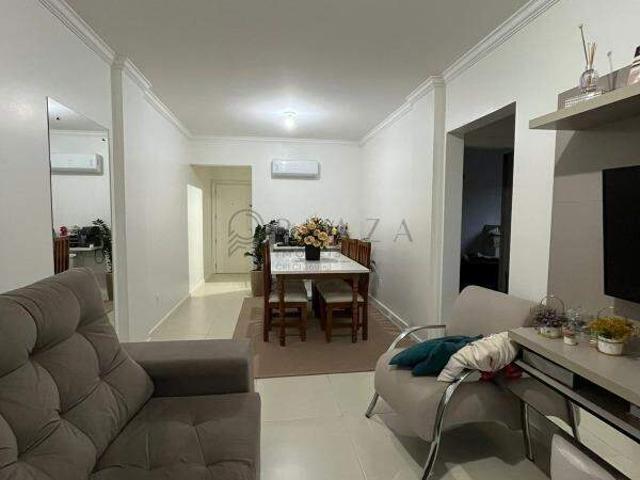 Apartamento para alugar com 83m², 2 quartos e 2 vagas