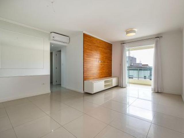 Apartamento para alugar com 84m², 3 quartos e 2 vagas
