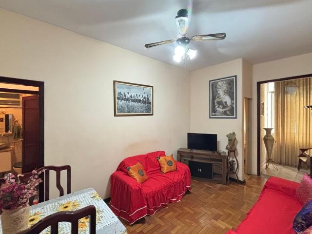 Apartamento para alugar com 85m², 2 quartos e sem vaga