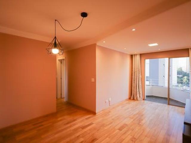 Apartamento para alugar com 85m², 2 quartos e 1 vaga