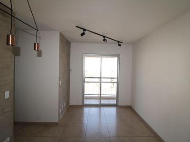 Apartamento para alugar com 85m², 2 quartos e 1 vaga