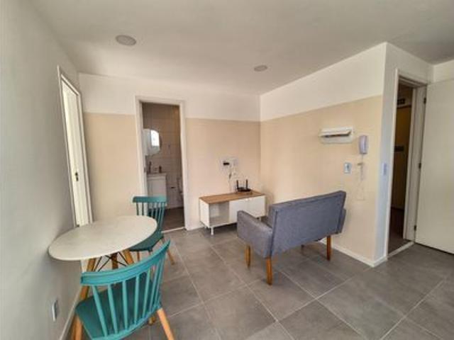 Apartamento para alugar com 87m², 2 quartos e sem vaga
