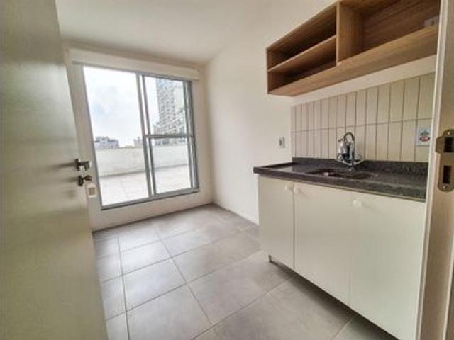 Apartamento para alugar com 89m², 1 quarto e sem vaga