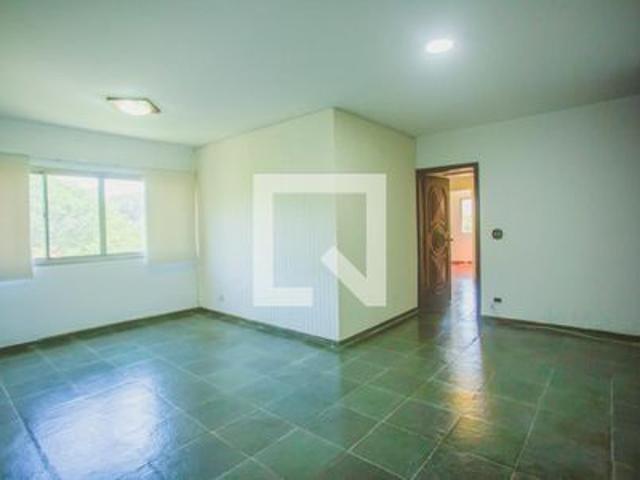 Apartamento para alugar com 89m², 3 quartos e 1 vaga